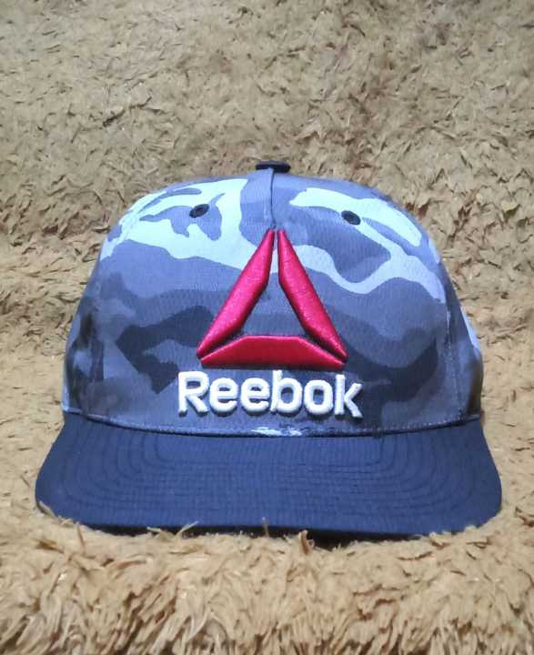 topi Snapback Reebok second | Lazada Indonesia