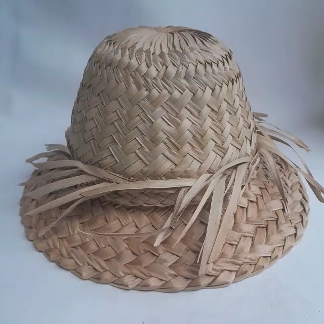 Topi Capil petani anyaman janur tradisional adem nyaman etnik antik ...