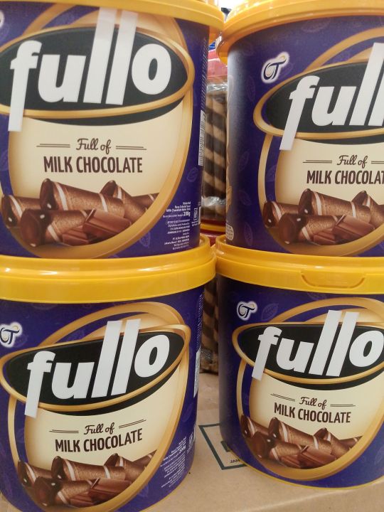 FULLO WAFER STIK MILK COKLAT 200GR | Lazada Indonesia