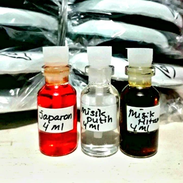 Paket Hemat 3 Botol Minyak Wangi Misik 4ml (Misik Hitam,Jafaron,Misk ...