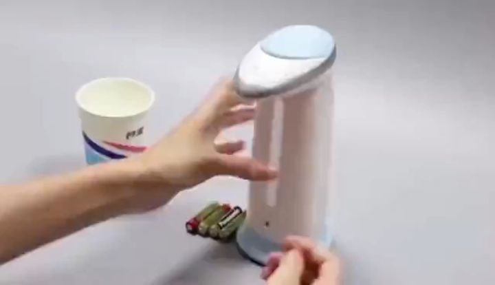 Soap Magic Hands Soap Dispenser Battery Operated Soap Dispenser Soap ...