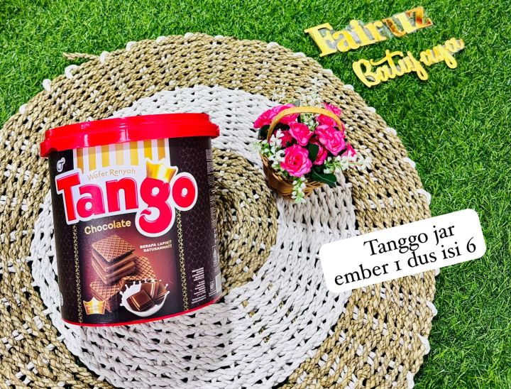 1 dus wafer tango jar ember isi 6 | Lazada Indonesia