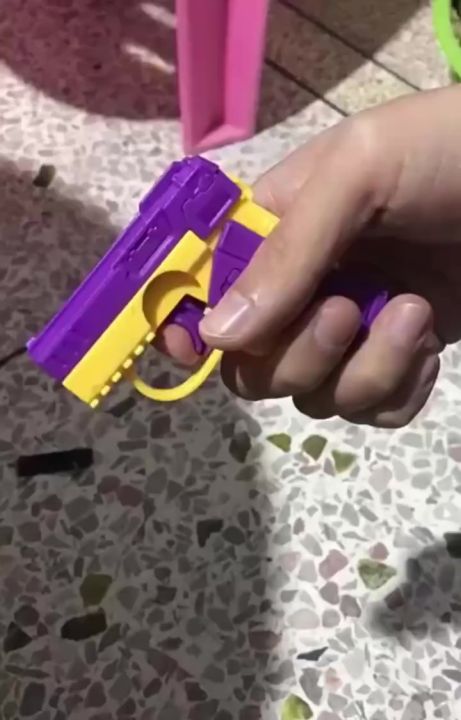 Mini decompression rotating rebound toy Gu.n two-in-one fidget spinner ...