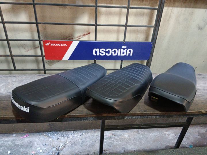 เบาะทรงเดิม Kawasaki GTO M1/M2และM4 จีทีโอพื้นพลาสติก เป็นงานรุ่นเก่า ...