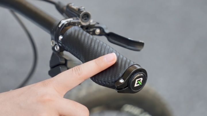 【Local Delivery】ROCKBROS Bicycle Grip Universal PU Leather Ergonomics Soft Comfortable Bike ...