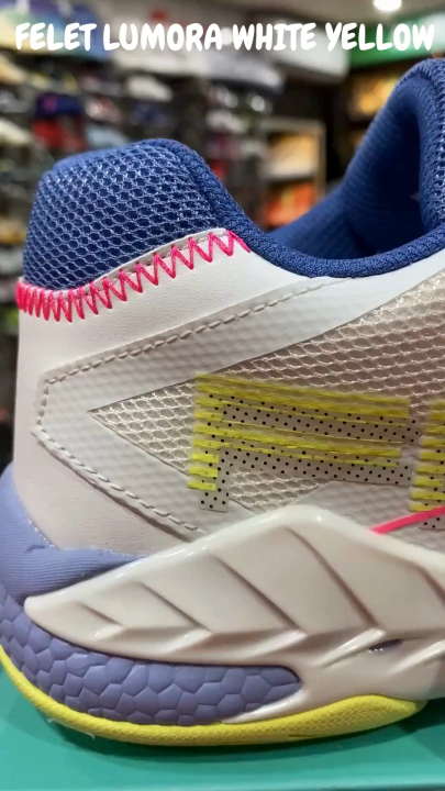 FELET FLASH PRO Badminton Shoes - Player Shoes Sepatu Badminton Felet ...