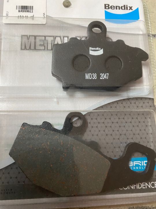 ผ้าเบรคหลัง Bendix Metal King ผ้าเบรคหลัง สำหรับ Kawasaki Versys 650 ,ER6N ,Ninja 650 Z1000 hi ...