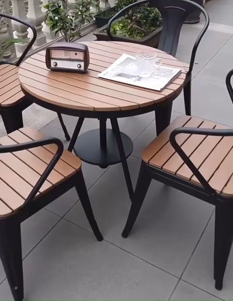 Bộ bàn ghế ban công 2 ghế 1 bàn ngoài trời, Bộ bàn ghế càfe gỗ cao cấp ...