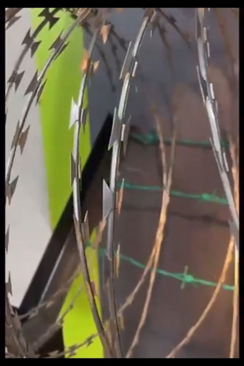 Sharp Razor Wire BTO-22 Electro Galvanized For Anti-climb Security ...