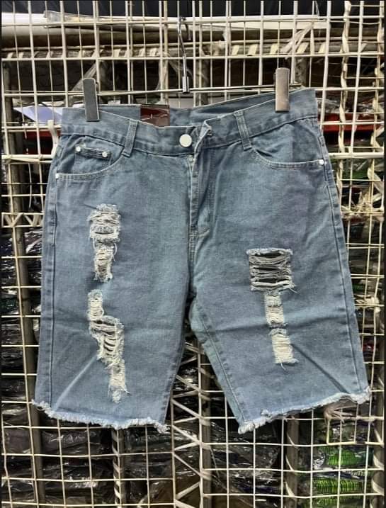 DENIM TATTERED SHORT BUTAS NEW TRENDY OUTFIT !! | Lazada PH