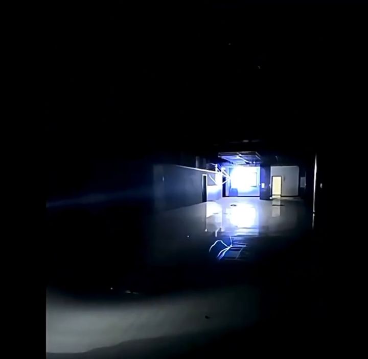 ไฟฉายสปอร์ตไลท์แรงสูง เรืองเเสง LED XML T20 5โหมด ดิจิตอล สว่างมาก ...