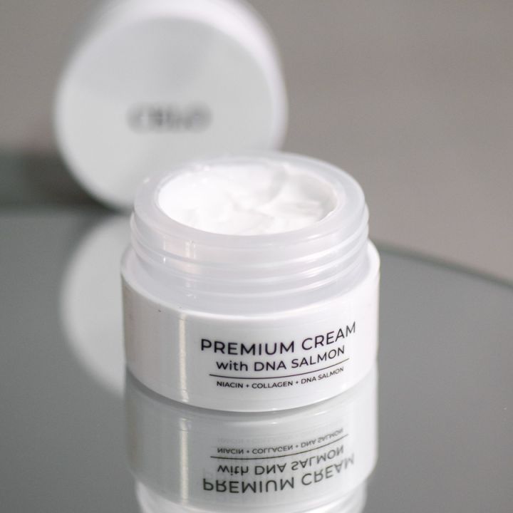 Celo Premium Cream With DNA Salmon | Lazada Indonesia