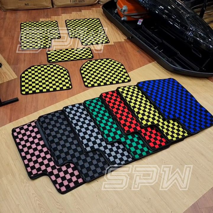 (Premium) Universal Carpet Dadu V2 Checkmate Dice Carpet Car Mat ...