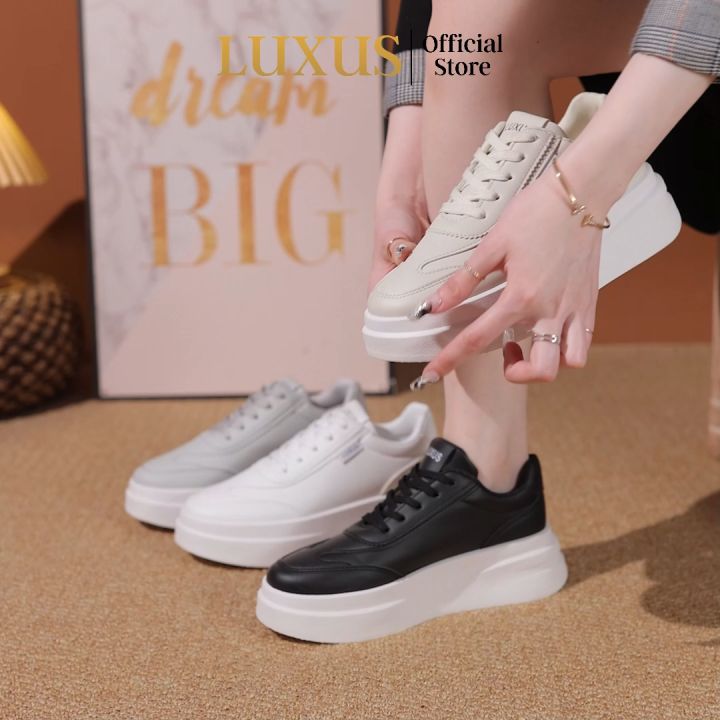 Luxus Ariana Sepatu Wanita Sneakers Sporty Import Sepatu Jogging Sepatu ...