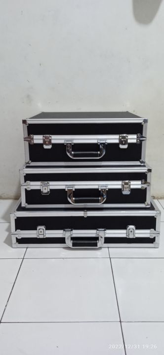 Hardcase Mixer 12 Channel Hard case Ashley Edition 12 Hardcase Ashley ...