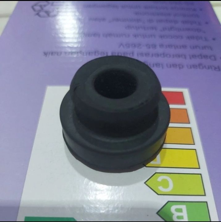 KARET KEDUDUKAN RADIATOR UNIVERSAL ORIGINAL | Lazada Indonesia