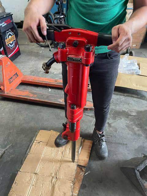 Toku Pneumatic Jackhammer TPB-90 90pounder Air Jackhammer with Mol ...