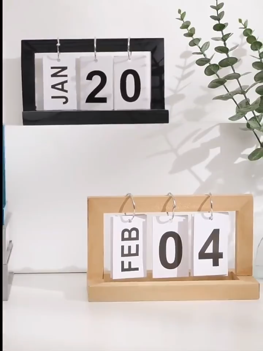 Wooden page turning Calendar Nordic Simple Style Creative Desktop Chic ...