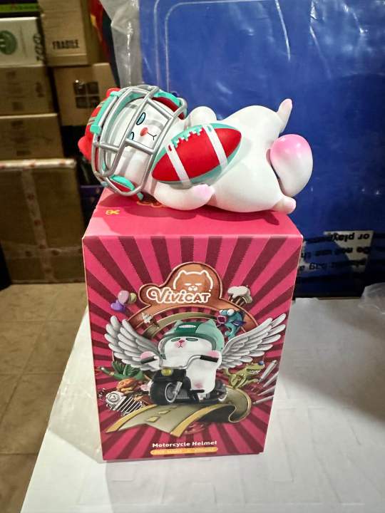 POP MART Vivicat Helmet Series FOOTBALL Figure | Lazada PH