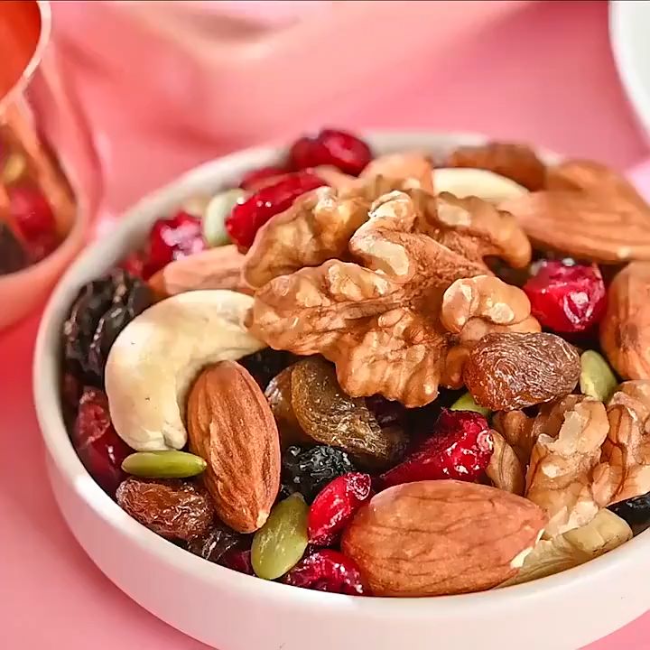 (buy 1 take 1)Premium Trail Mix Nuts Healthy Instant Supreme Mixed Nuts dried fruit snack ...