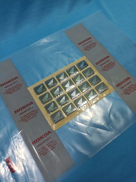 Emblem logo honda kotak spido beat scoopy spacy vario verza cb150r cbr ...