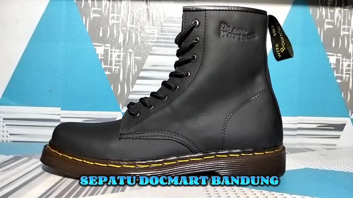 Sepatu Boots Pria Wanita Unisex Dr.Martens Docmart Dokmart Dockmart ...