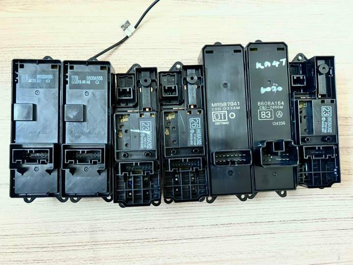 สวิทช์กระจกไฟฟ้า รถยนต์มิตซูบิชิ Mitsubishi สินค้าเป็นของมือสอง ของแท้ ...