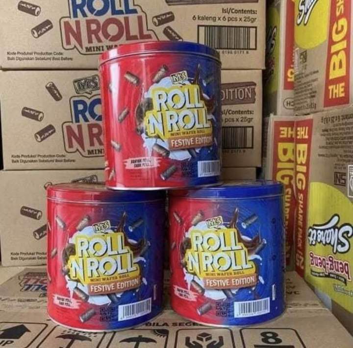 Iyes Roll N Roll Mini Wafer Roll Krim Coklat Vanilla Kaleng 150 gr ...