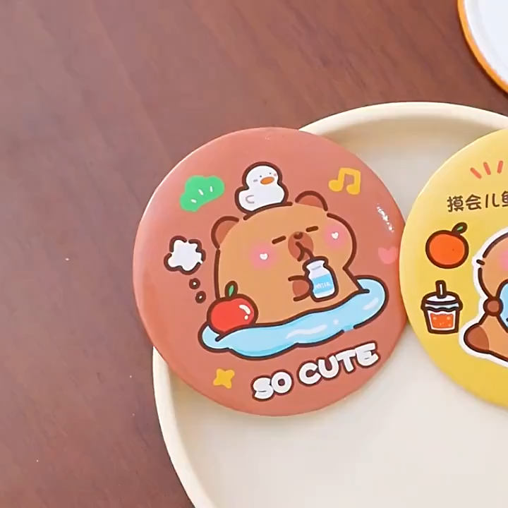 Capybara Cartoon Mirror 🪞 卡皮巴拉镜子 Cermin Mini Comel Mudah Dibawa Bentuk ...
