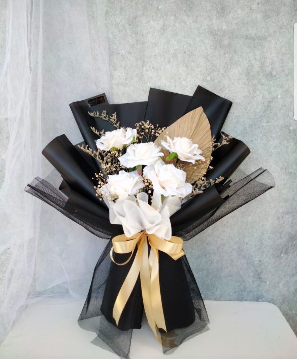 Buket Bunga Wisuda / Buket Bunga Mewah / Buket Bunga Murah / Buket ...