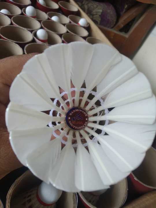 SHUTTLECOCK BADMINTON KOK PAPAK / KEDOT BULUTANGKIS ELSA MERAH ...
