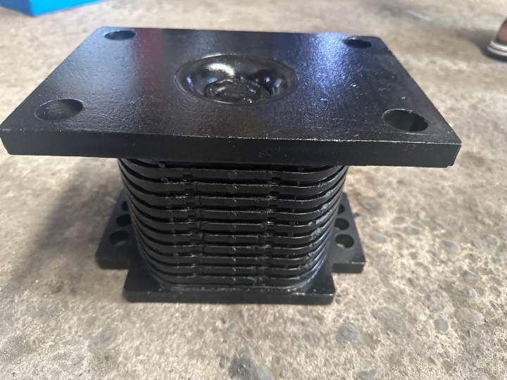 1bos(2pcs)Howo371 howo 10 layers Rubber damper rubber dumper rubber ...