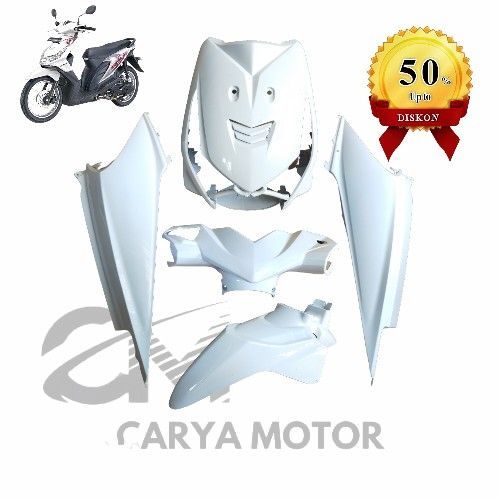 Full body halus Honda beat karbu putih / full body beat lama karbu ...
