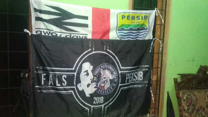 CETAK BENDERA CUSTOM SATUAN TERMURAH - CETAK BENDERA DESIGN BEBAS ... CETAK BENDERA CUSTOM SATUAN TERMURAH - CETAK BENDERA DESIGN BEBAS ...