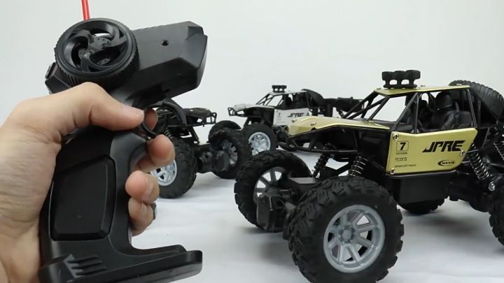Mainan Mobil Remote Control 6 Roda RC Climber Bahan Alloy Ban Karet 1: ...