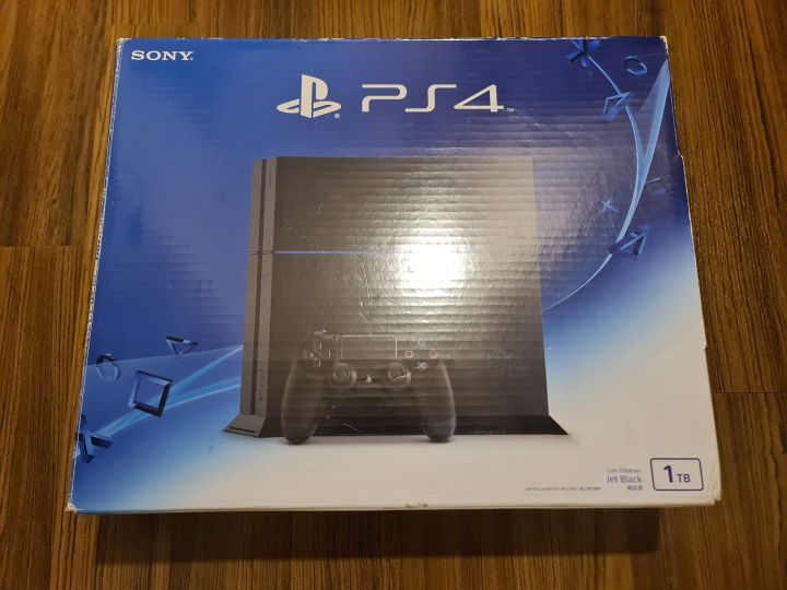 เครื่อง PlayStation 4 (PS4) 1206B 1TB งานกล่องอุปกรณ์ครบพร้อมเล่น ...