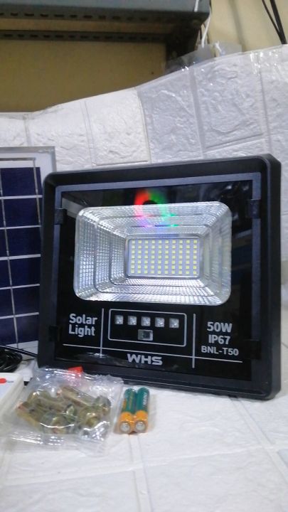 WHS LED FLOOD LIGHT (50W) SOLAR LIGHTS OUTDOOR | Lazada PH