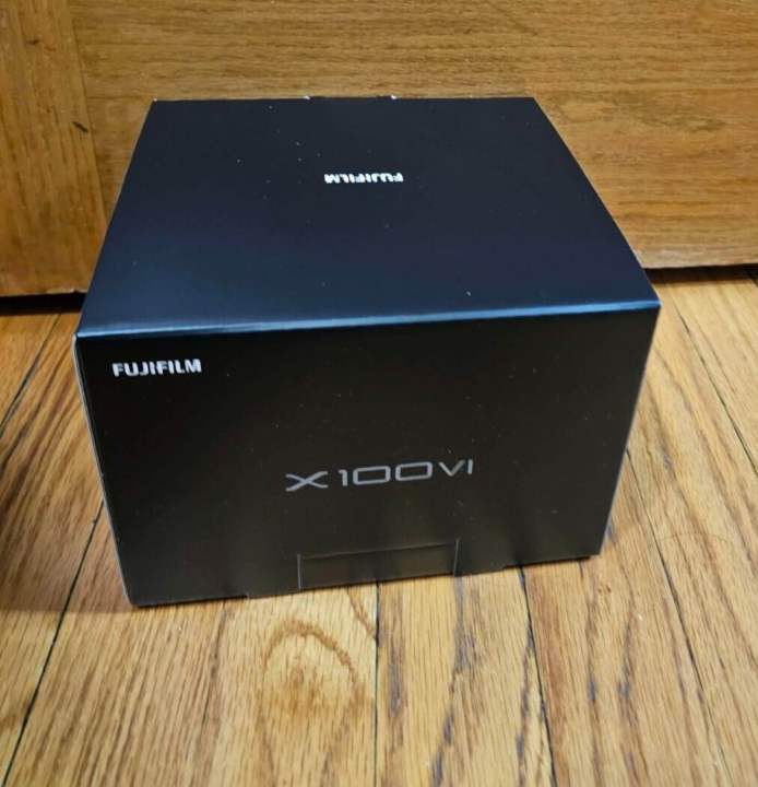 Fujifilm X100VI 40.2MP Digital Camera - BLACK - Fuji - BRAND NEW/IN ...
