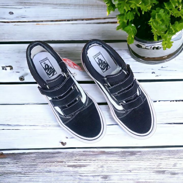 Sepatu Sneakers van, s old velcro bw clasick-Sepatu sneakers terbaru ...