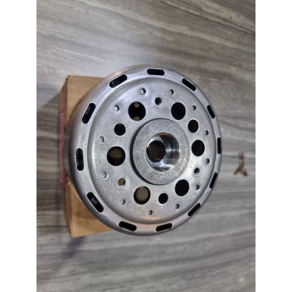 STOCK FLYWHEEL (MAGNETO) FOR HONDA CLICK V1 150 | Lazada PH