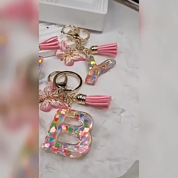keychain huruf Custom Resin Keychain Initials Nama Alphabet Edition ...