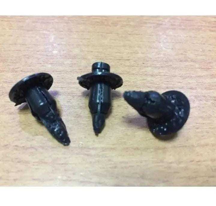 ( 4 PC ) Kancing klip plastik cengkeh tekan interior mobil avanza rush ...
