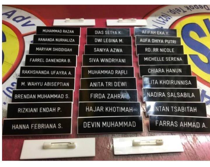 Papan Nama Dada Papan Nama Name Tag Kuningan Peniti dan Magnet | Lazada ...