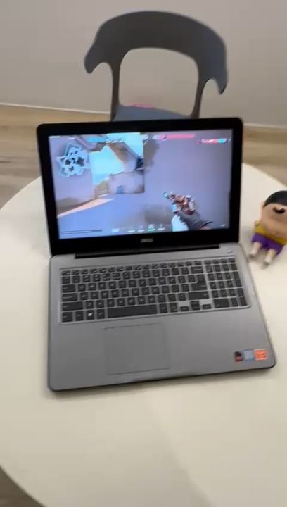 GAMING LAPTOP DELL INSPIRON P66F AMD RADEON R7 GRAPHICS CARD INTEL CORE ...