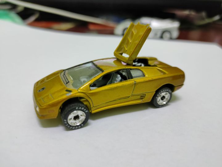 Matchbox Lamborghini Diablo *rubber wheels* | Lazada