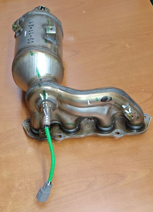 PERODUA ALZA MYVI OLD MODEL MYVI ICON EXHAUST MANIFOLD WITH OXYGEN ...