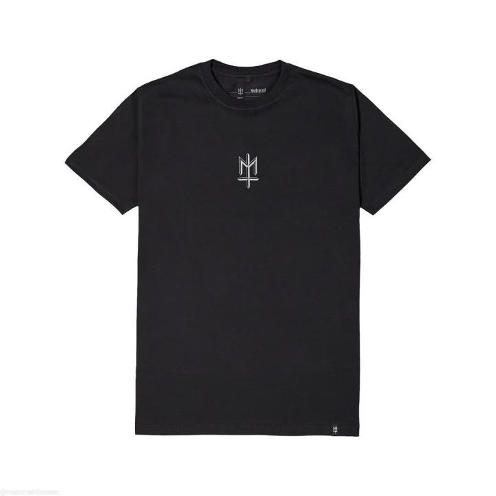 Maternal disaster T-shirt Logo center Black | Lazada Indonesia