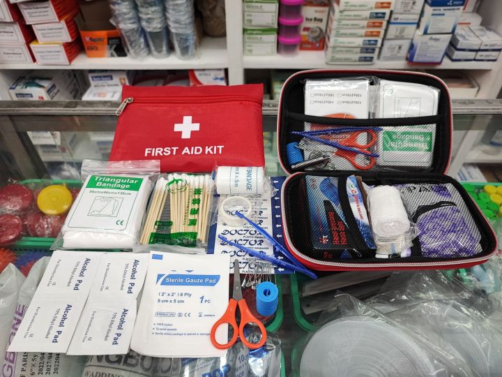 First Aid Kit with Contents (Soft Pouch & Hard Case) | Lazada PH