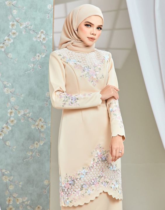 yeleedon MINI KURUNG Satin Baju Kurung Moden Baju Bridesmaid Lace Crepe ...