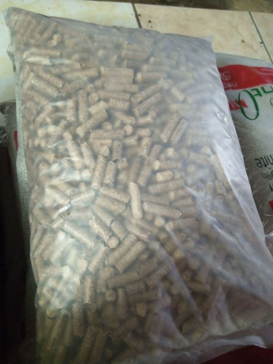 Wood pellet 1 kg / alas kandang hewan / pellet kayu | Lazada Indonesia